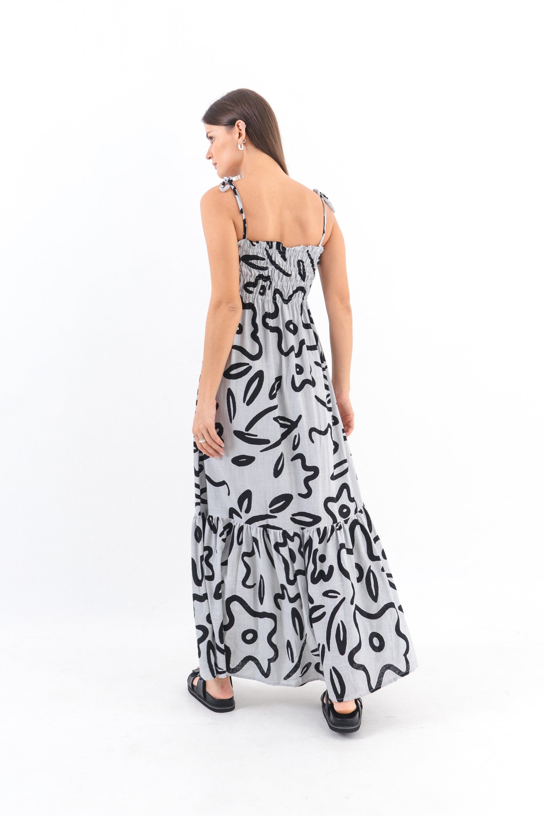 Tari Dress in Blooming Black – Nataoka